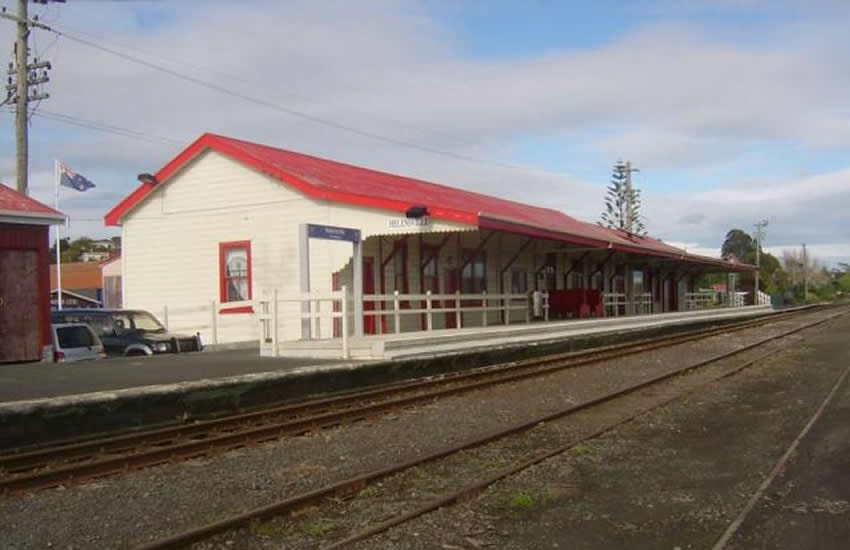Discover Helensville Auckland: History, Attractions & Lifestyle In ...
